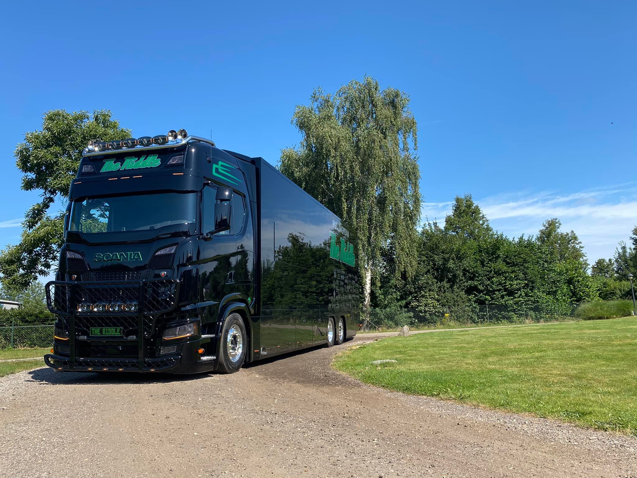 Team The Riddle - Truckstyling Lunteren